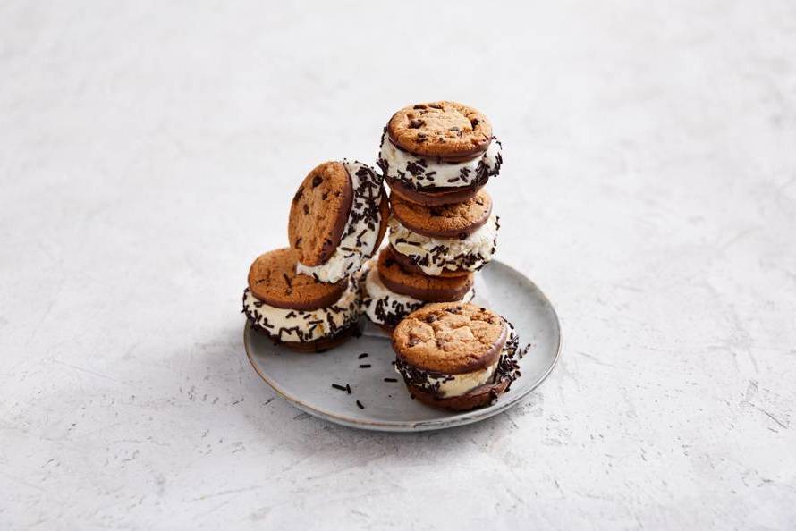 Sándwich De Helado Con Galletas De Chocolate - Receta Hoy