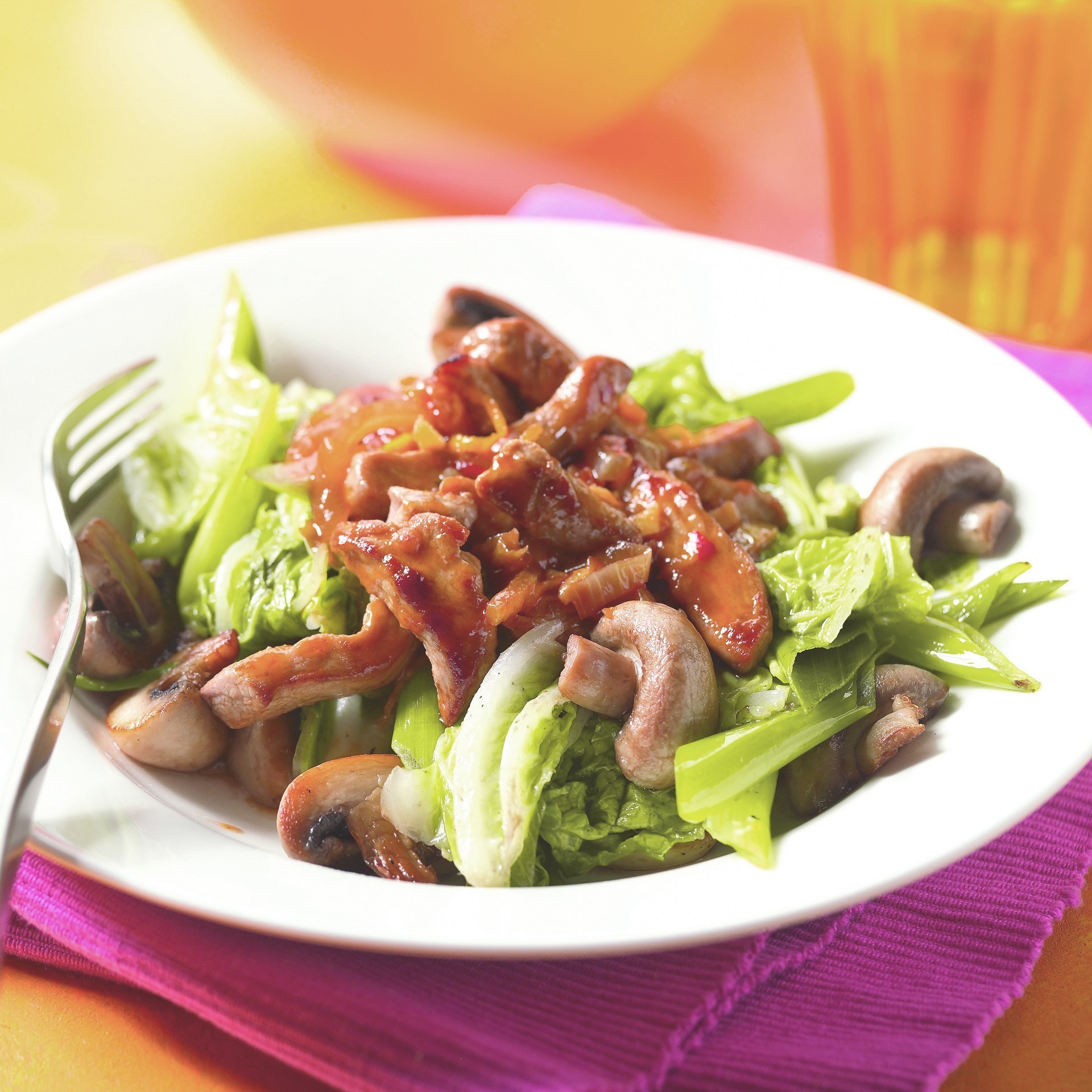 Lomo de cerdo y col china del wok - Receta Hoy